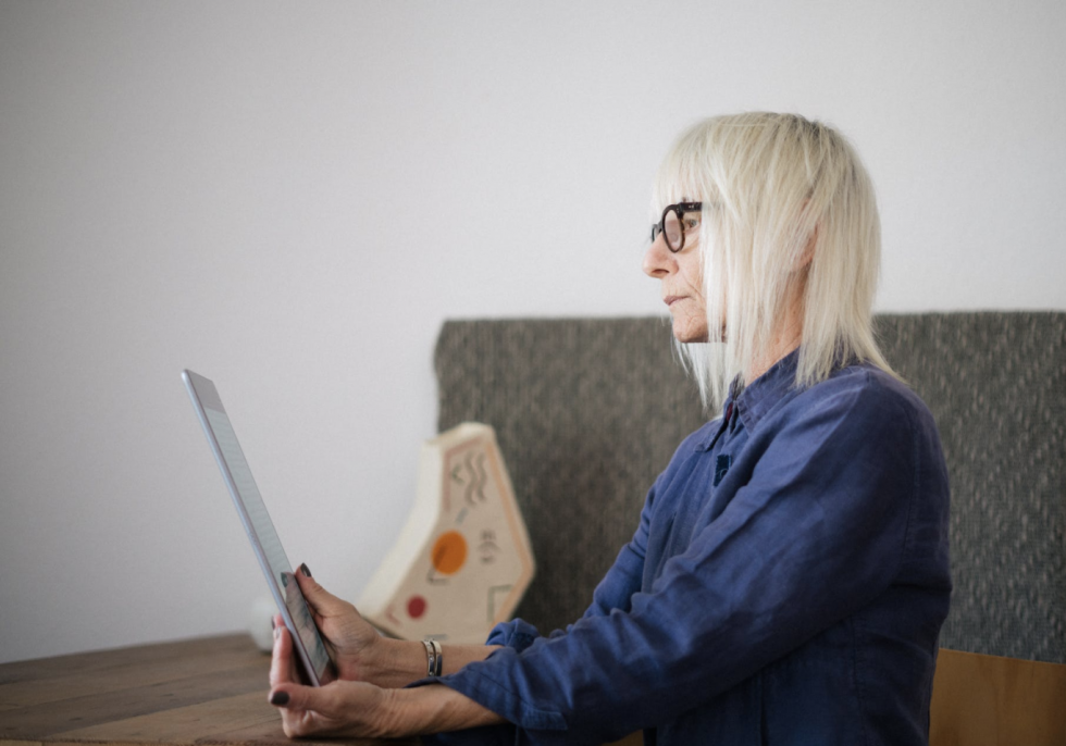 3 Safe and Savvy Tech Tips for Seniors | Alpha Senior Home Care